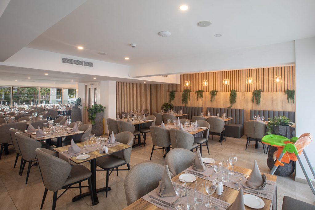 Restaurant & Bar – Bohemian Gardens Hotel, Protaras, Cyprus – Book ...